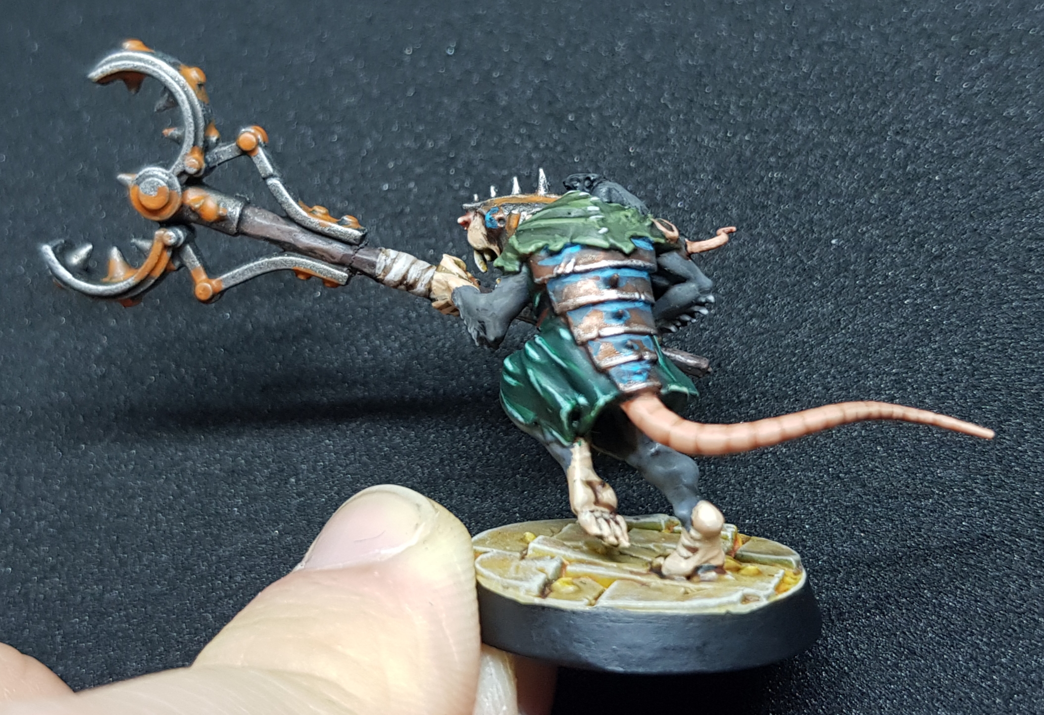 Skaven Showcase – Can You Roll A Crit?
